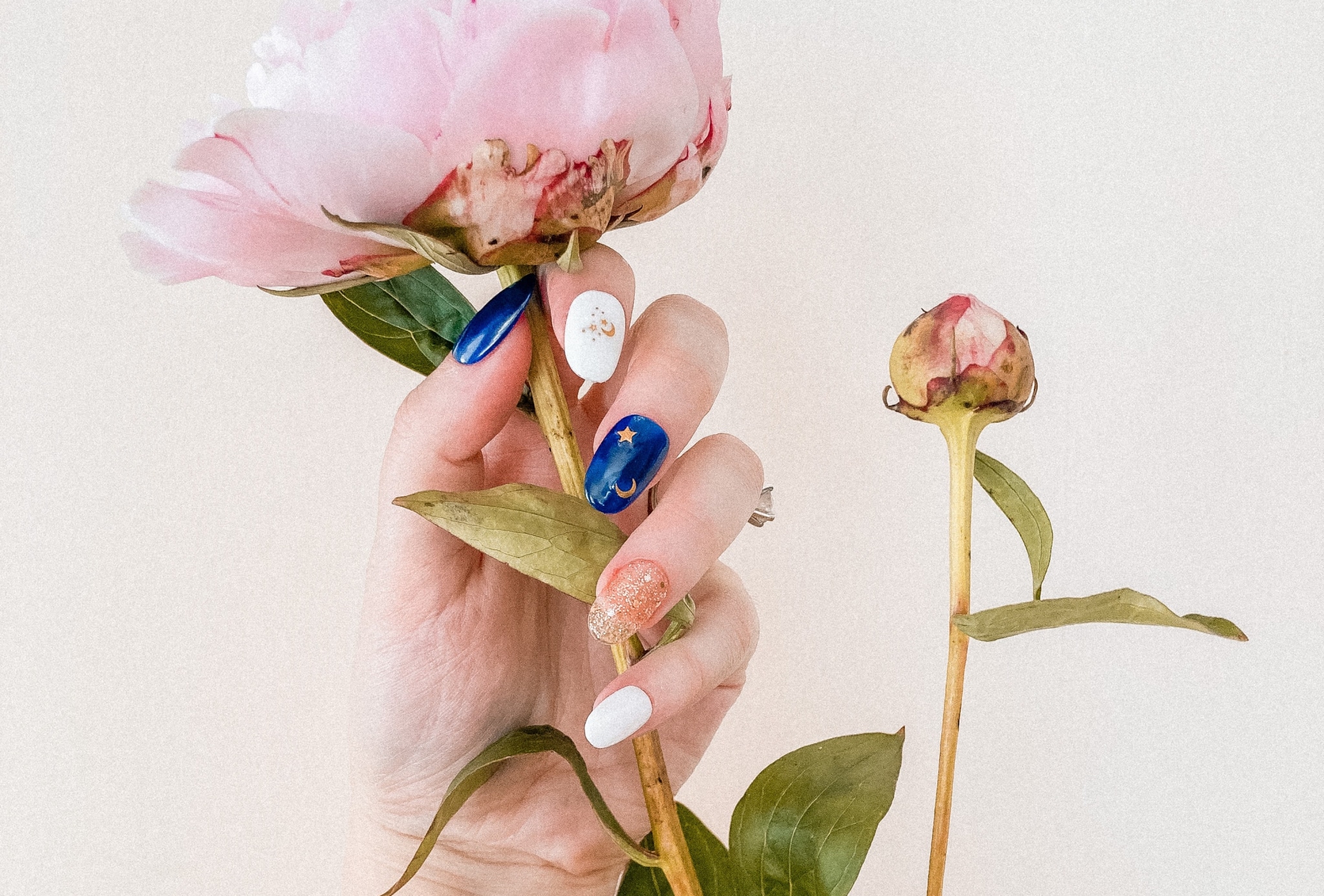 Ez a körömforma törik le a legkönnyebben - mutatjuk a legtartósabbat is