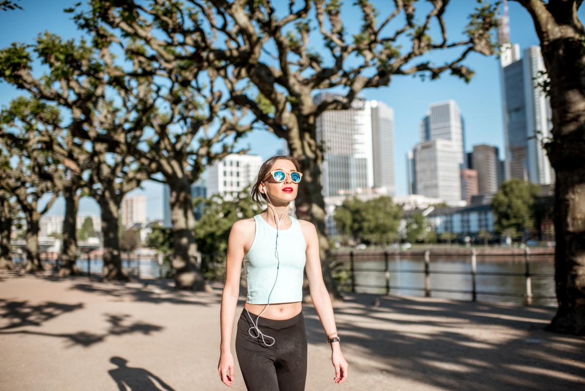 5 okod is van, hogy ezentúl elkezdj hátrafelé sétálni