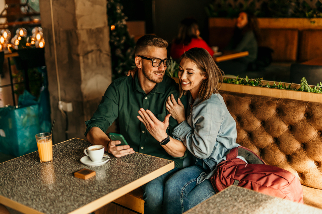 „A feleségem SOHA nem csukja be az ajtókat.” Mi a partnered legfurcsább ...